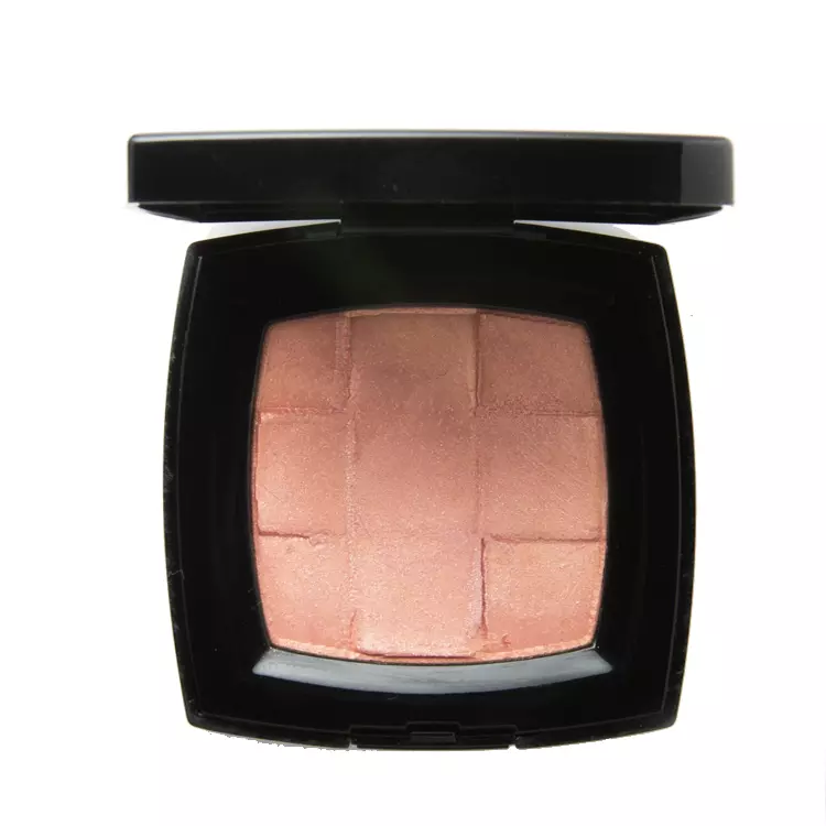 Chanel Creme Illuminator For Eyes, Cheeks & Lips Ruban Perle | Glambot ...